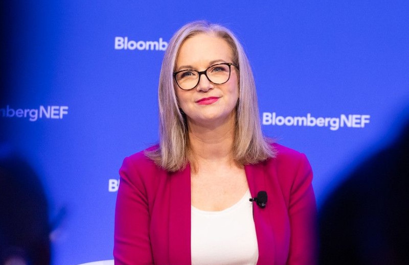 Anna Edwards – Bloomberg TV Anchor & Financial Journalist