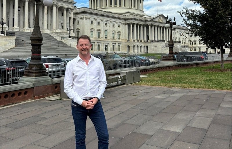 Angus Walker: The Influential ITV Journalist, Government Adviser, and Strategic Communications ...