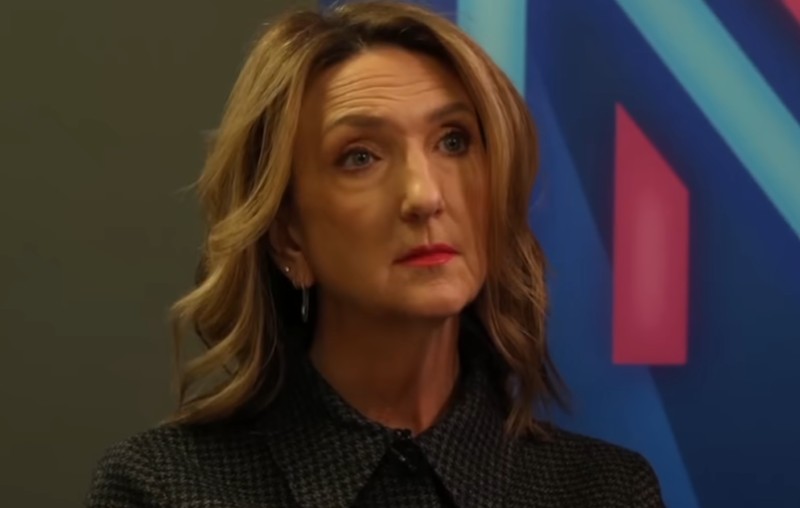 Victoria Derbyshire: A Comprehensive Biography of the Influential ...