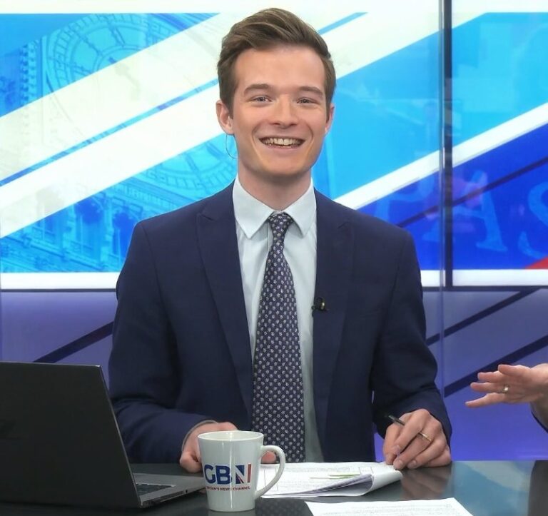 Cameron Walker: Rising Royal Correspondent Shaping Modern British ...